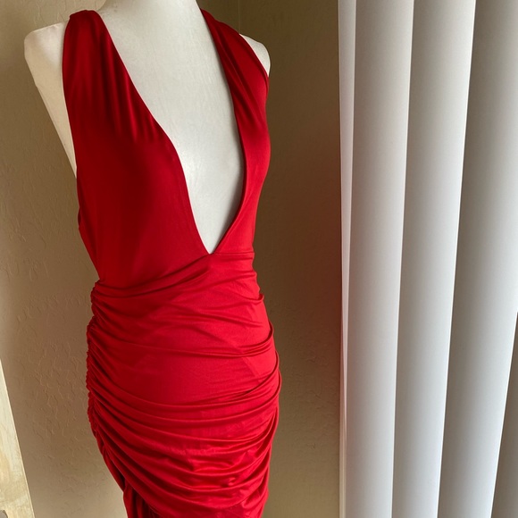 Tobi | Dresses | Nwt Sexy Red Midi Dress | Poshmark